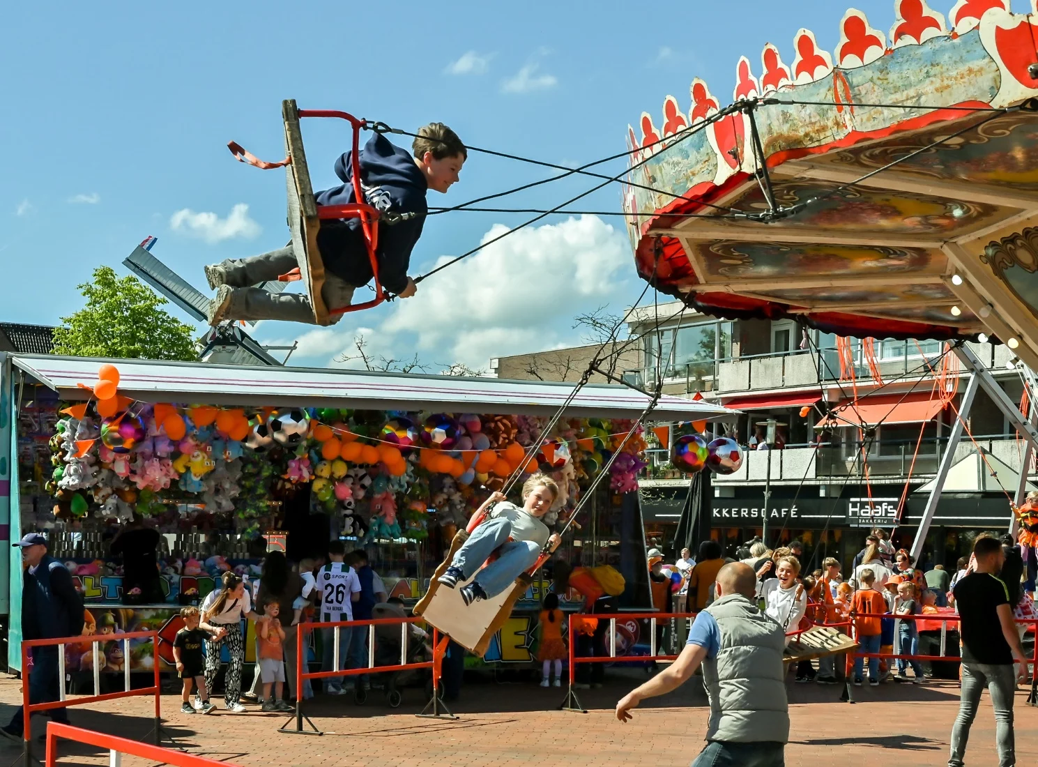 Opiniepeiling: wil Haren de kermis behouden? - Haren de Krant - Haren ...